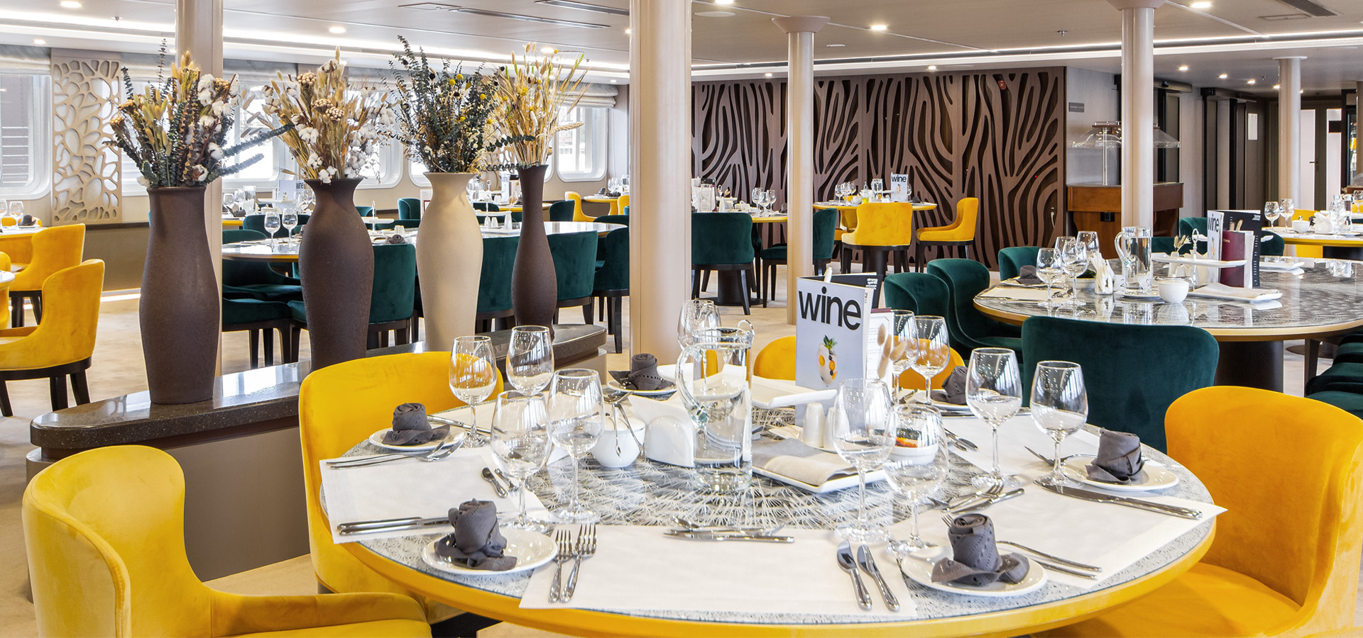 River Cruise Ship - Guido de Groot